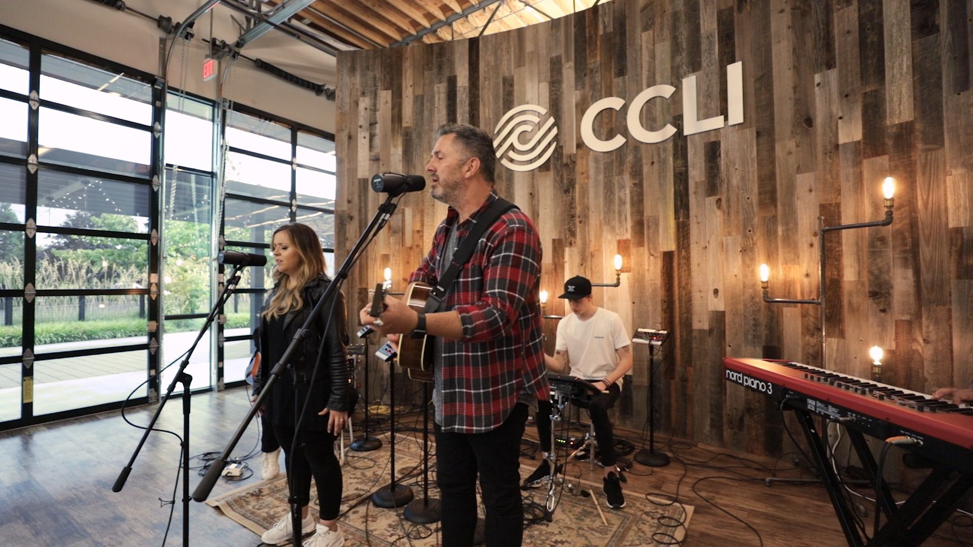 Greater Than / Gateway Worship » WorshipFuel by CCLI®