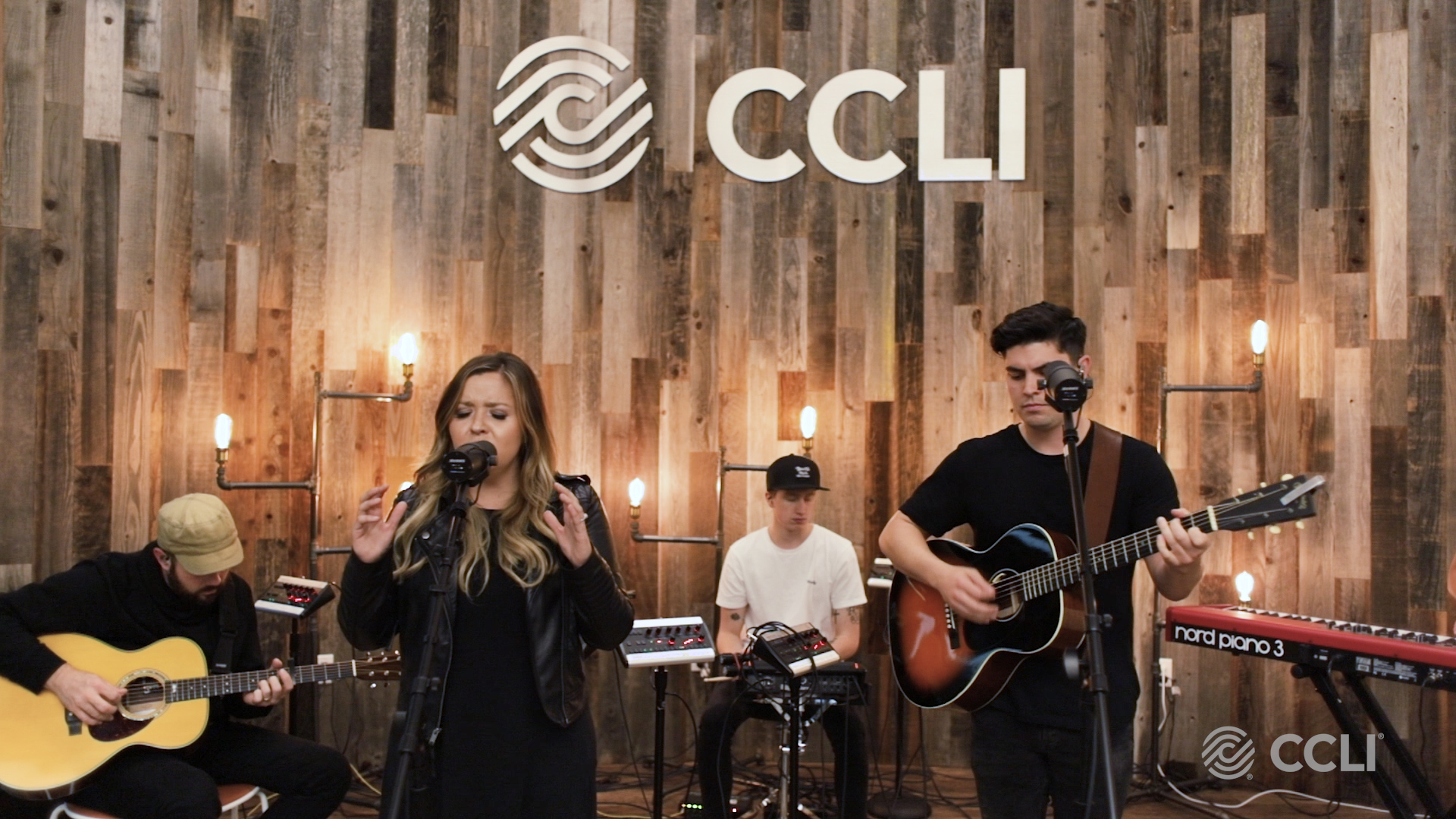 How Glorious / Gateway Worship » WorshipFuel by CCLI®