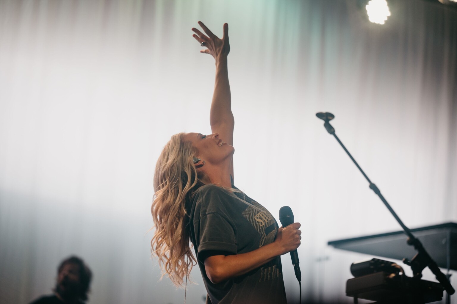 Writing Songs on a Deeper Level w/ Jenn Johnson » WorshipFuel by CCLI®